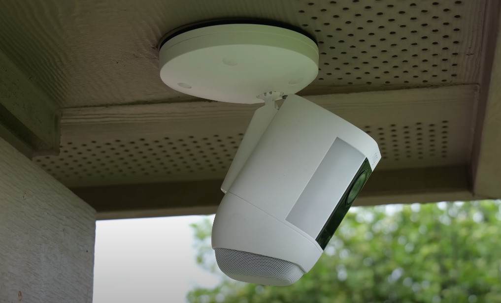 Labor Cost to Install Security Cameras in 2025