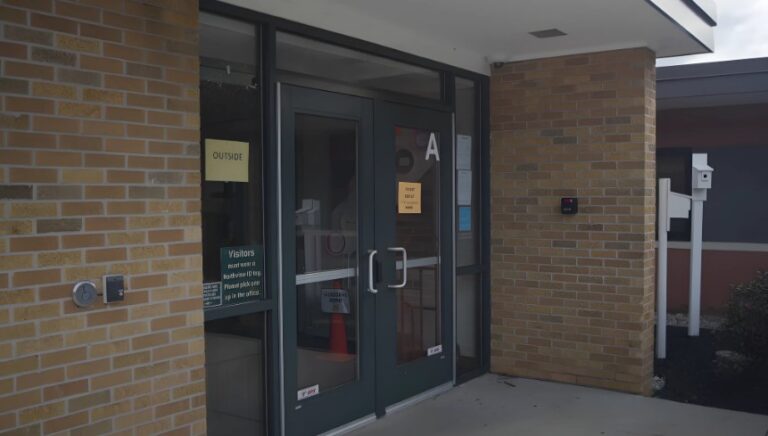 Access Control Vestibule - Stop Unauthorized Access